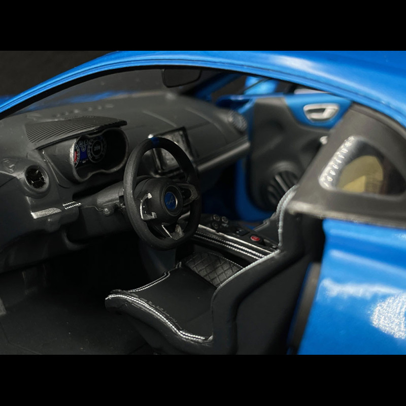 Alpine A110 Pure 2018 Blue 1/18 Solido S1801604