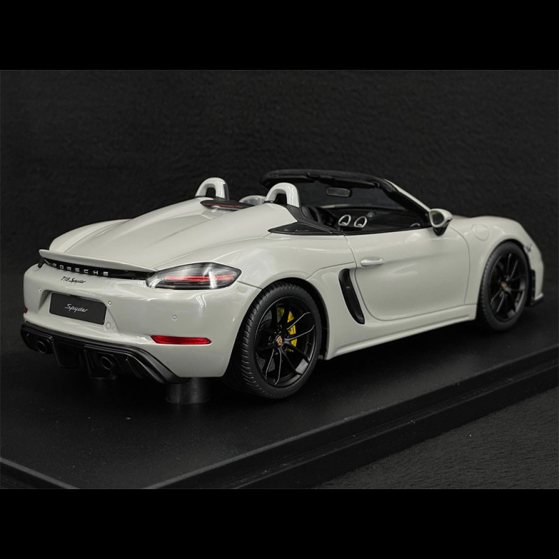 Porsche 718 Boxster Spyder Type 982 2020 Chalk Grey 1/18 GT Spirit GT436