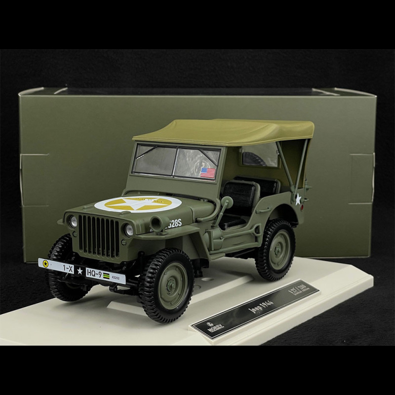 Jeep Army 1944 1st Infantry Division US Army Green 1/18 Norev 189017