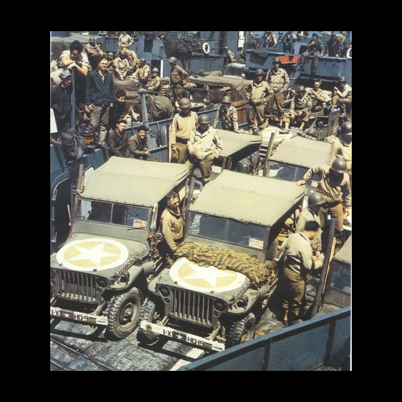 Jeep Army 1944 1st Infantry Division US Army Green 1/18 Norev 189017