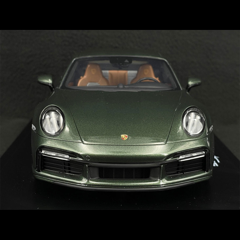Porsche 911 Sport Classic 992 Type 2022 oak green metallic 1/18 Spark ...