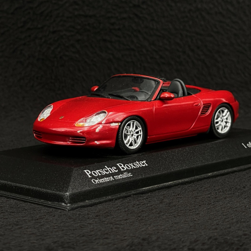 Porsche Boxster Type 986 2002 Orient Red Metallic 1/43 Minichamps 400062031
