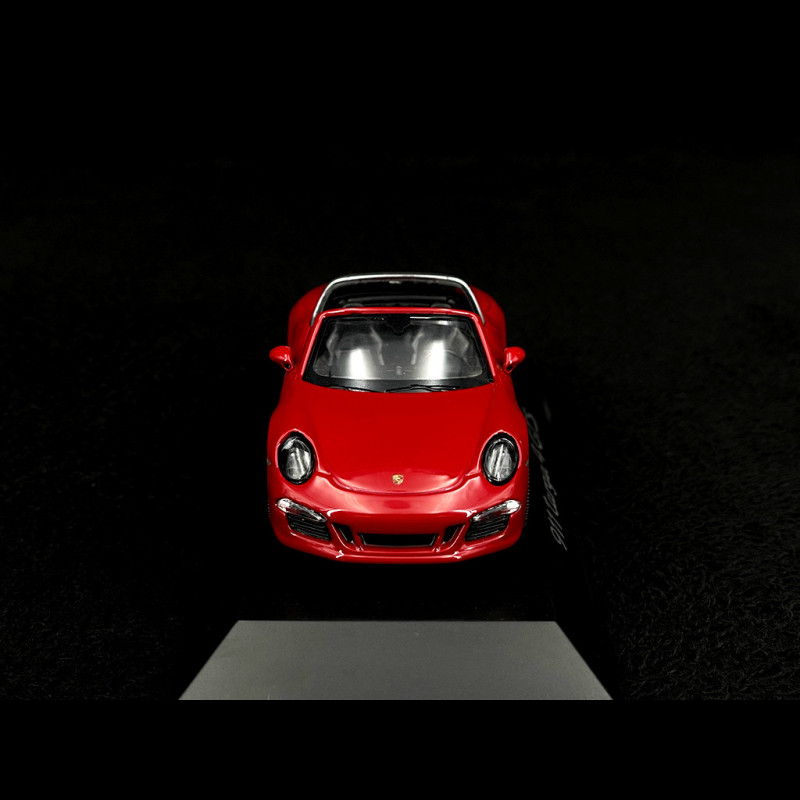 Porsche 911 type 991 Targa 4 GTS 2015 Carmine Red 1/43 Spark WAX02020078