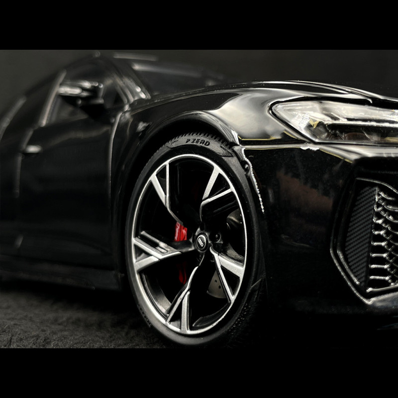 Audi RS6 Avant 2021 Black 1/18 Keng Fai VAKW-0101
