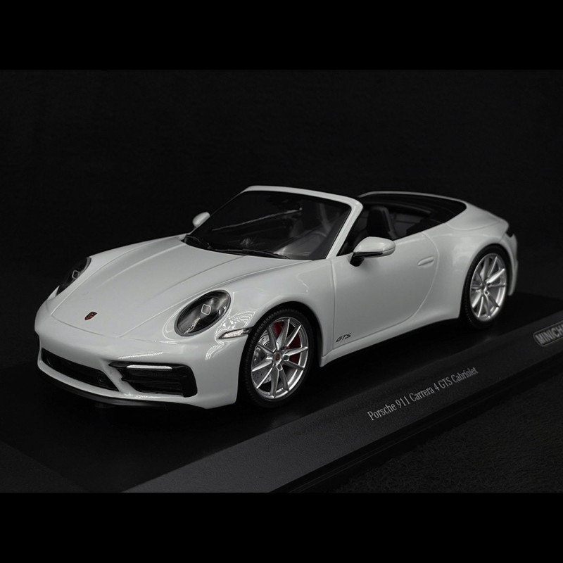 Porsche 911 Carrera 4 GTS Cabriolet Type 992 2020 Chalk Grey 1/18 ...