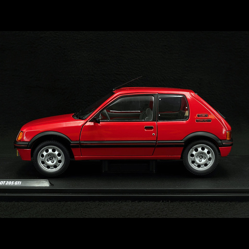Peugeot 205 GTI 1.9L 1985 Vallelunga Red 1/18 Solido S1801702