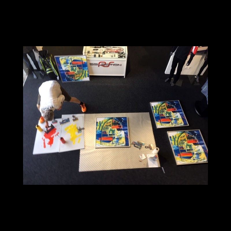 Porsche crest in colour Uli Hack 50 x 50