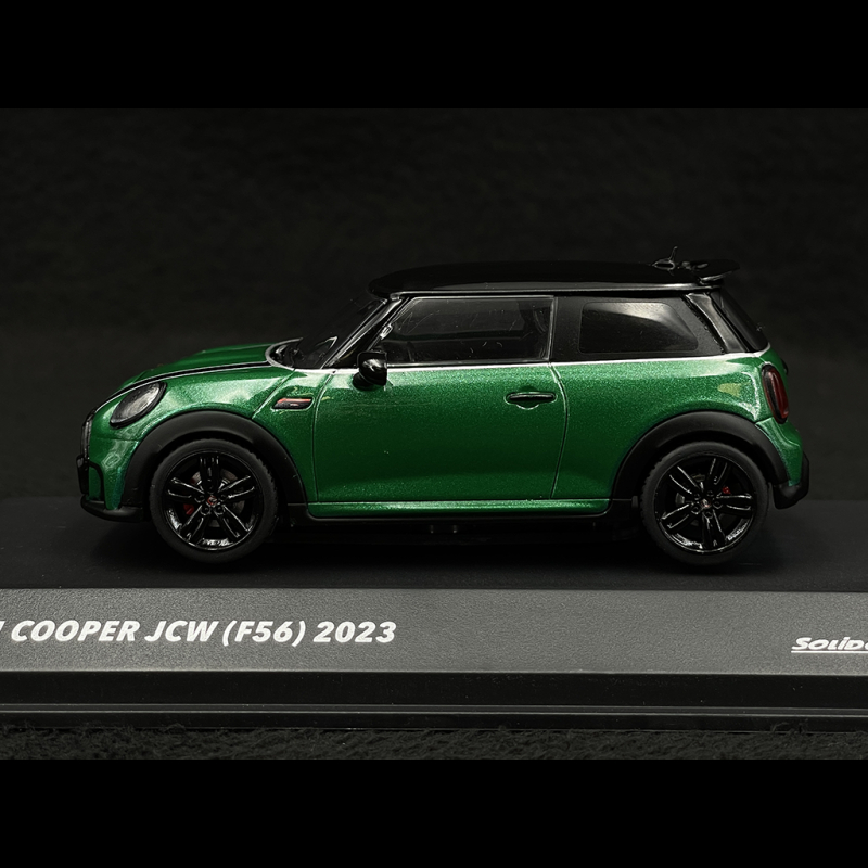 Mini Cooper John Works 2023 British Racing Grün 1/43 Solido S4315002