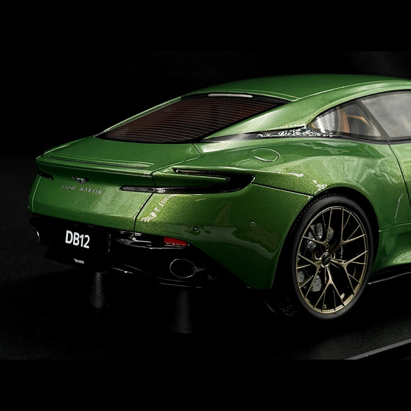 Aston Martin DB12 Vantage 2023 Green 1/18 GT Spirit GT466