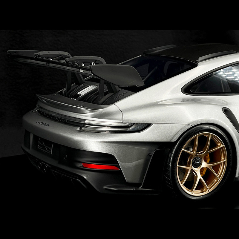 Porsche 911 GT3 RS Type 992 GT Silver Metallic 1/12 Spark WAP0231550P004