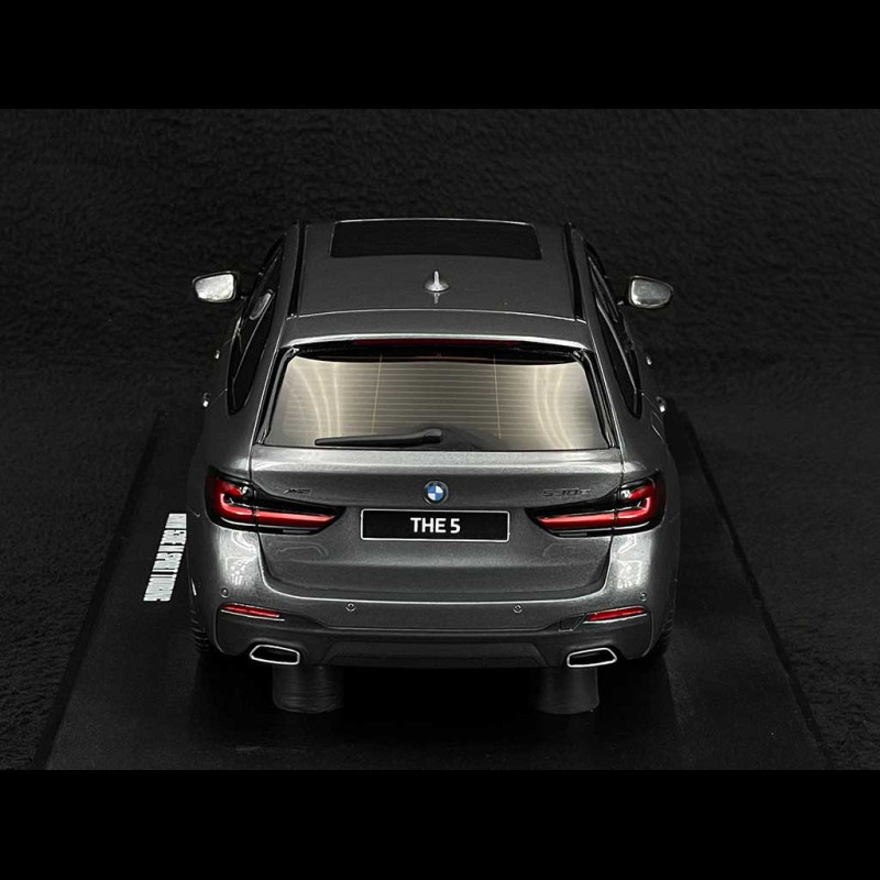 BMW 530E XDrive M Sport Touring 2023 Silver Grey 1/18 GT Spirit GT485