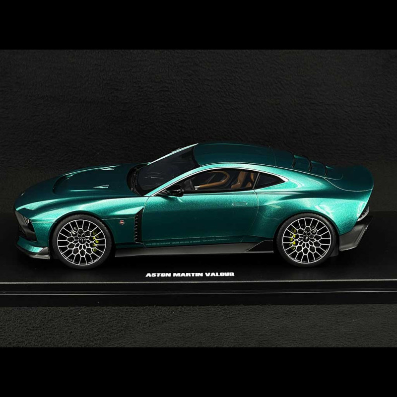 Aston Martin Valour 2024 Vert British 1/18 GT Spirit GT480