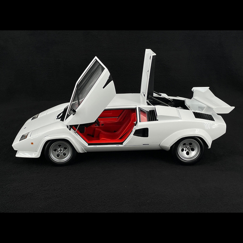 Lamborghini Countach LP 5000 QV 1985 White 1/12 KK Scale KKDC120142