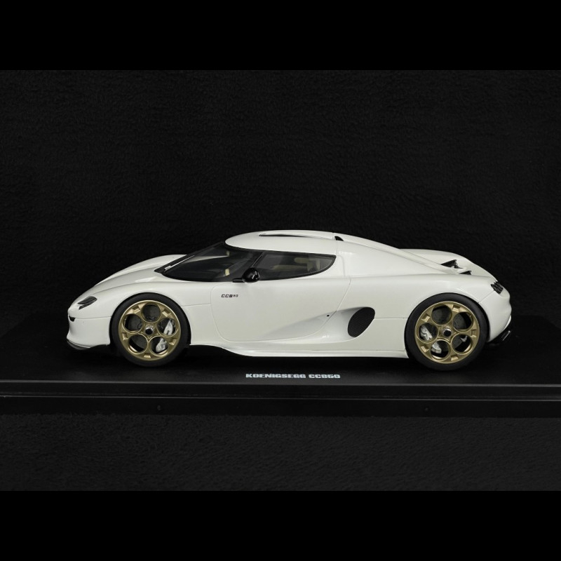 Koenigsegg CC850 2024 Crystal White 1/18 GT Spirit GT903
