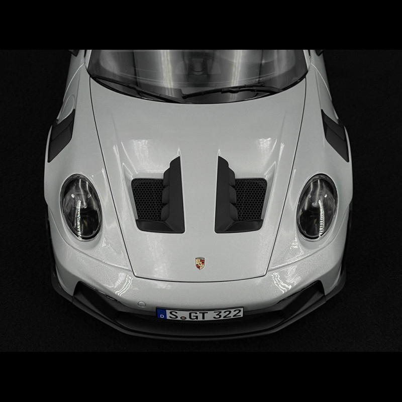 Porsche 911 GT3 RS Typ 992 2022 GT Silber 1/12 Norev 127531