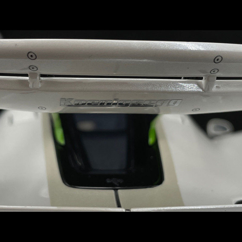 Koenigsegg Jesko 2019 Crystal White 1/12 GT Spirit GT501