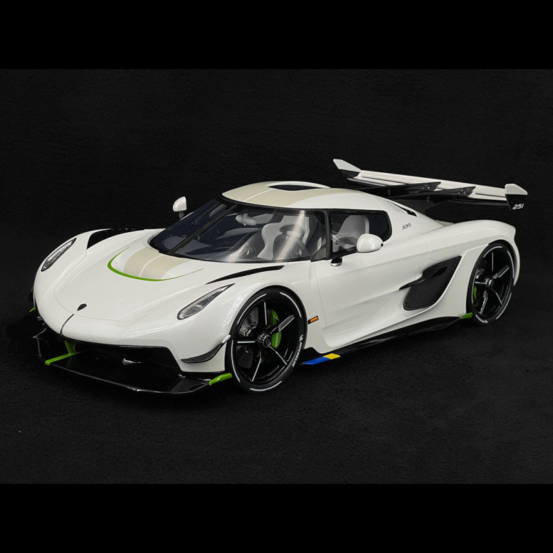 Koenigsegg Jesko 2019 Blanc Cristal 1/12 GT Spirit GT501