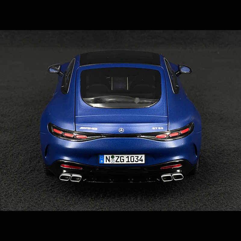 Mercedes-Benz AMG GT 63 4Matic - Spectral Blue Magno 1/18 NZG 1034/21