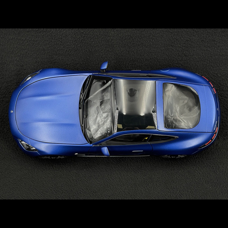 Mercedes-Benz AMG GT 63 4Matic - Spectral Blue Magno 1/18 NZG 1034/21