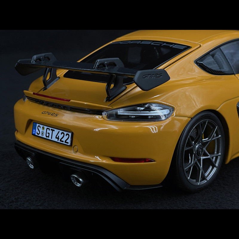 Porsche 718 Cayman GT4 RS 2023 Weissach Package Bahama Yellow 1:18 ...