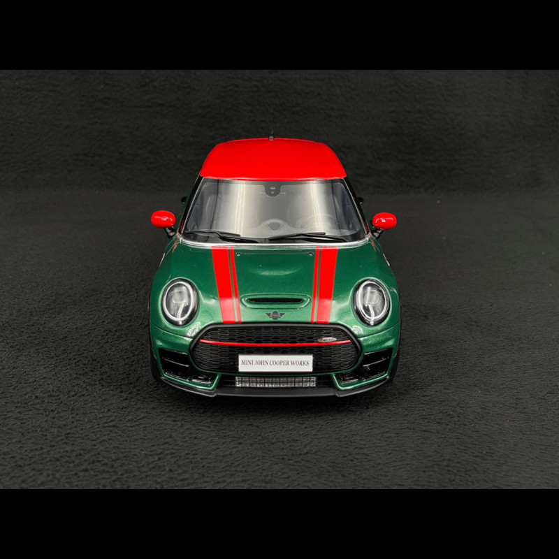 Mini Clubman F54 JCW British Racing Green 2021 1/18 OttOmobile OT1168