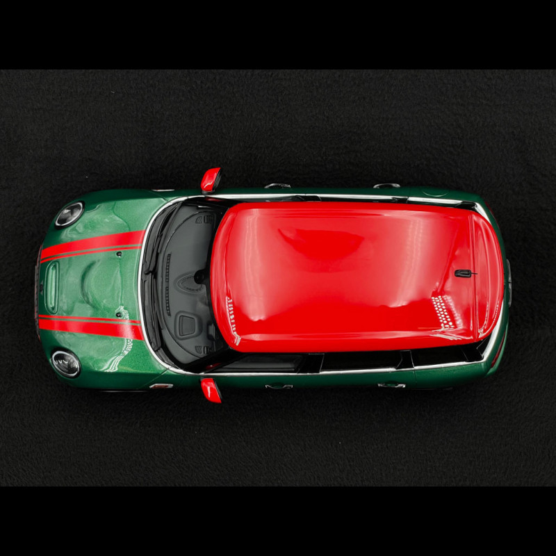 Mini Clubman F54 JCW British Racing Green 2021 1/18 OttOmobile OT1168