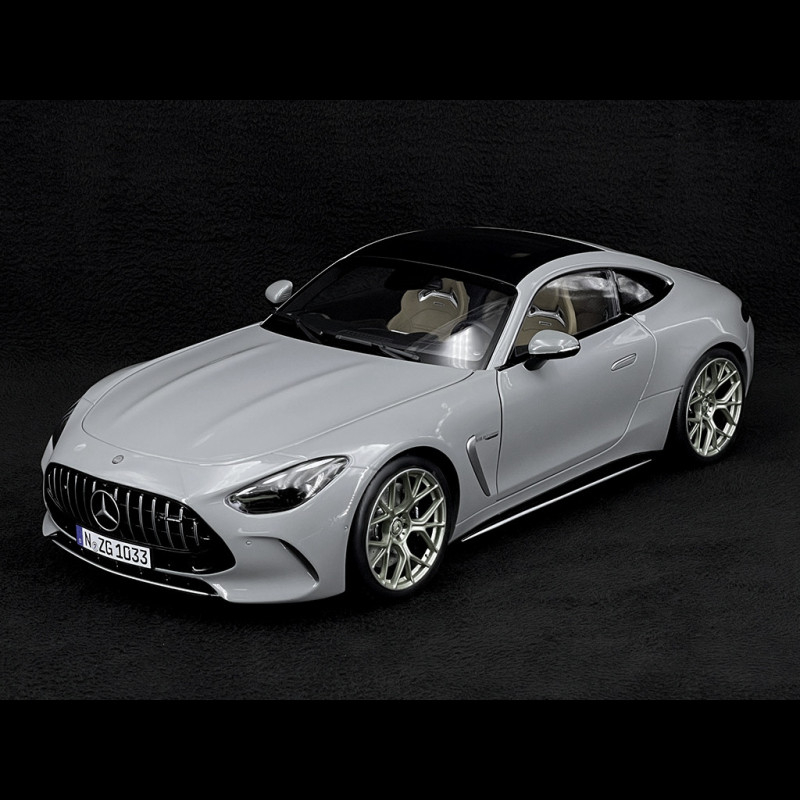 Mercedes-AMG GT 63 2024 Gris Alpin 1/12 NZG 103310052 10331/52