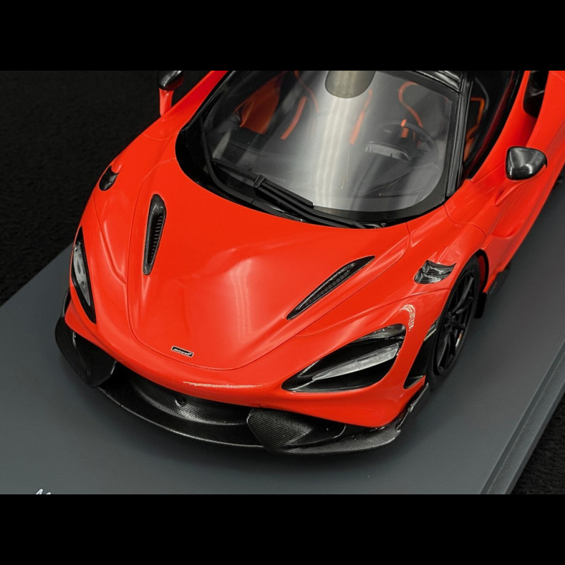 McLaren 765LT Orange 2020 1/18 Schuco 450064500