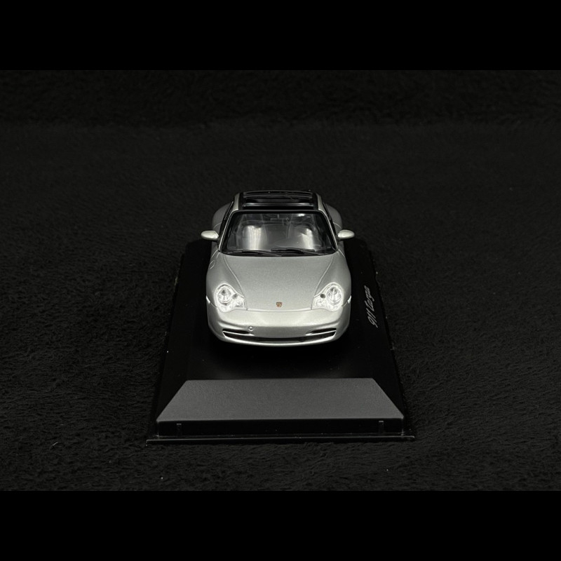 Porsche 911 Targa Type 996 Silver 1/43 Minichamps WAP02006610