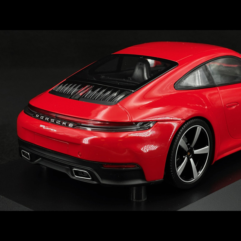 Porsche 911 Carrera Coupe Type 992.2 2024 Indian Red 1/18 Minichamps ...