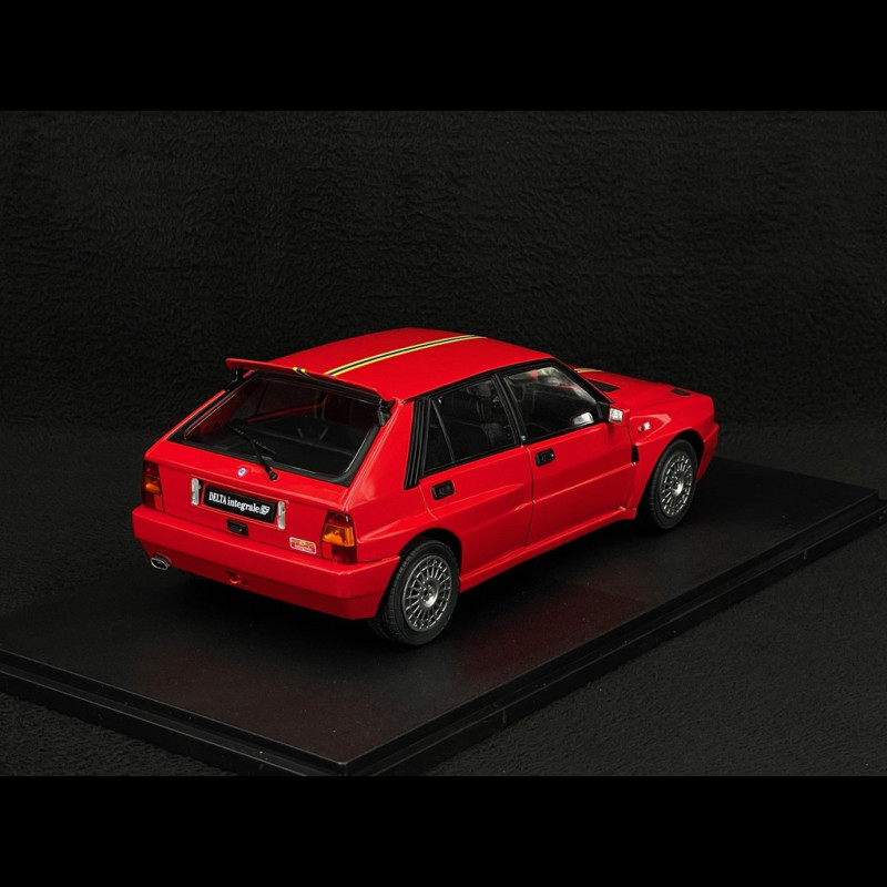 Lancia Delta HF Integrale Edizione Finale 1995 Rouge 1/18 Solido S1807807