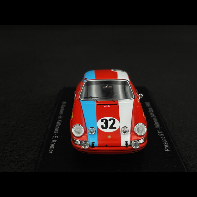 Porsche 911 n°32 Winner 24h Spa 1968 1/43 Spark 43SPA1968