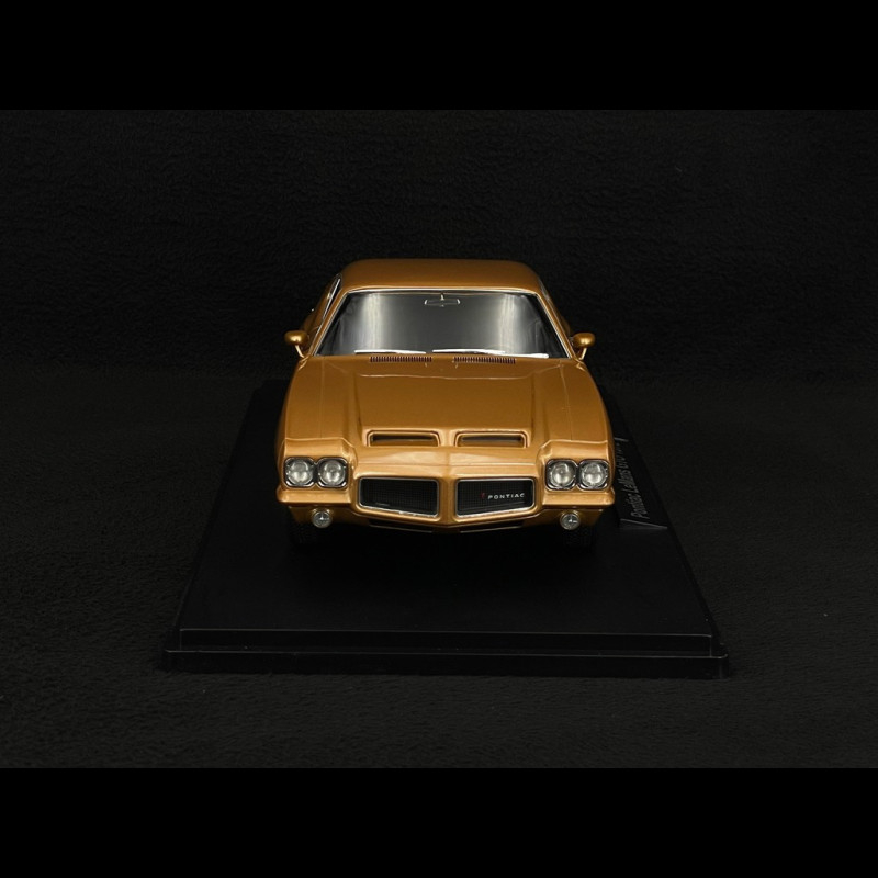 Pontiac Le Mans GTO 1972 Light Brown Metallic 1/18 KK Scale KKDC181356
