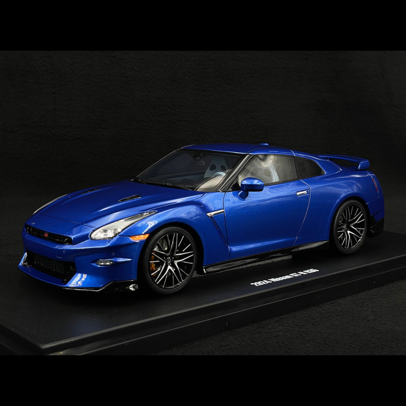 Nissan GT-R Skyline Edition Bayside 2024 Blue 1/18 GT Spirit GT521
