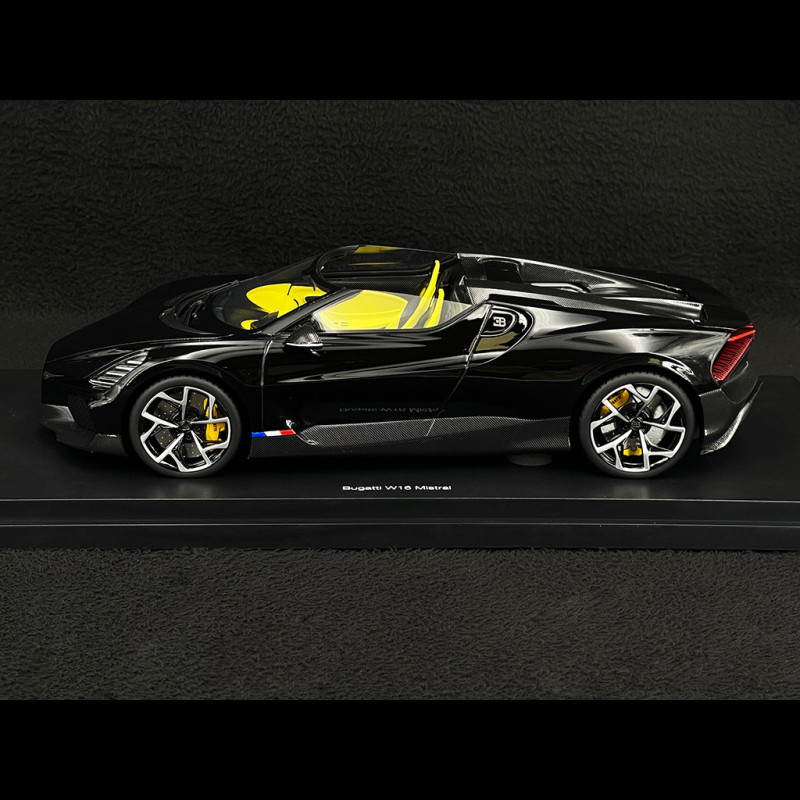 Bugatti W16 Mistral 2023 Noir 1/18 Top Speed TS0597
