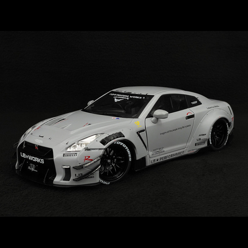 Nissan GT-R R35 W/Liberty Walk Body Kit 2.0 Fighter Livery Kato San ...