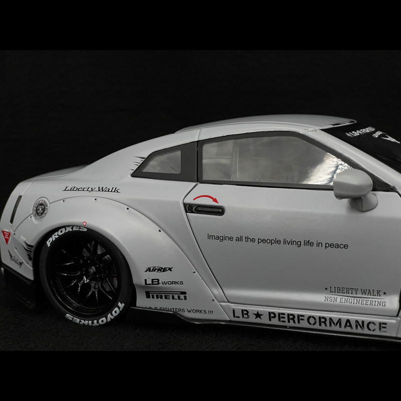 Nissan GT-R R35 W/Liberty Walk Body Kit 2.0 Fighter Livery Kato San ...