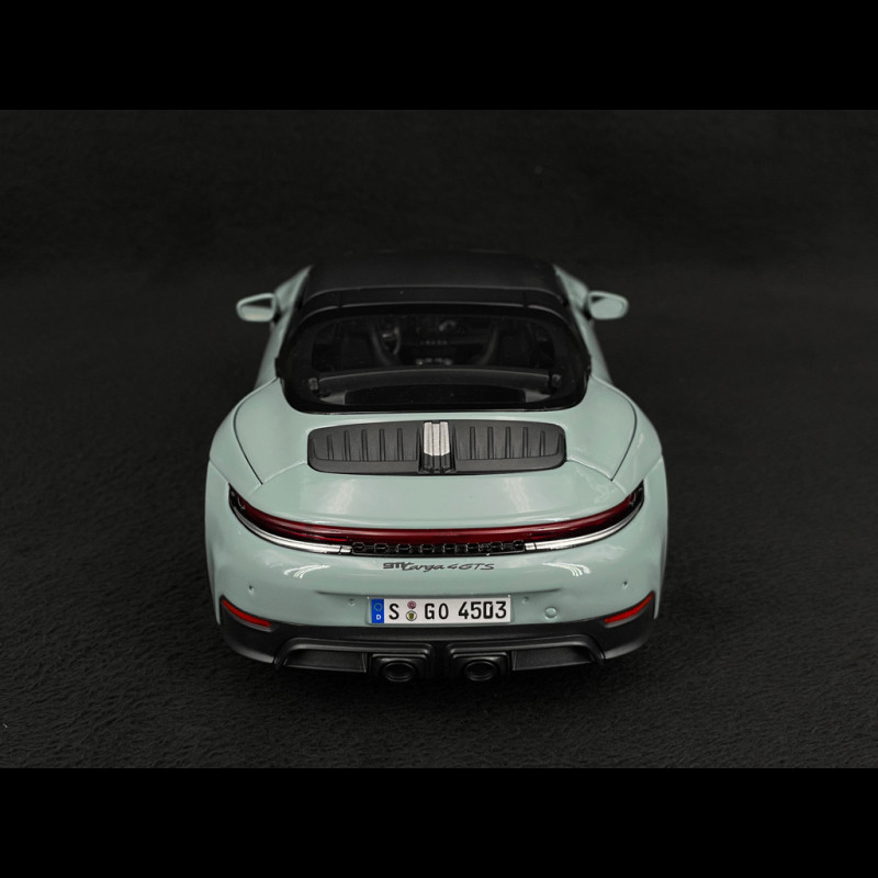 Porsche 911 Targa 4 GTS Hybrid Type 992.2 2025 Shade Green 1/18 Maisto ...