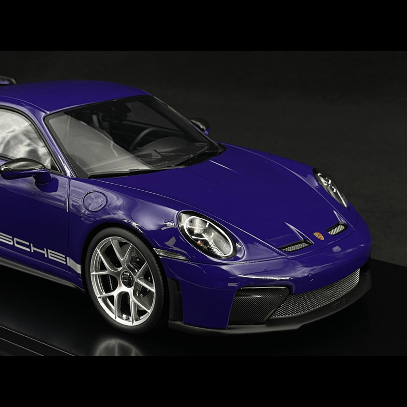 Porsche 911 GT3 Type 992.2 2024 Weissach Ultraviolet 1/18 Spark ...