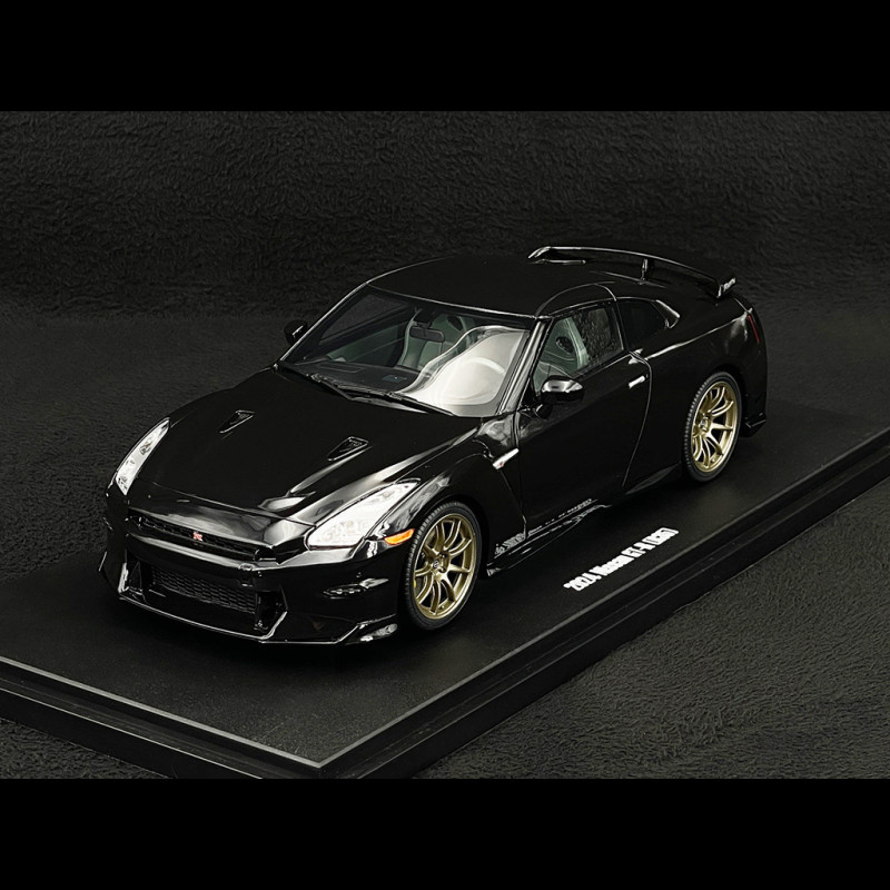 Nissan GT-R R35 Takumi Edition 2024 Midnight Purple 1/18 GT Spirit GT932