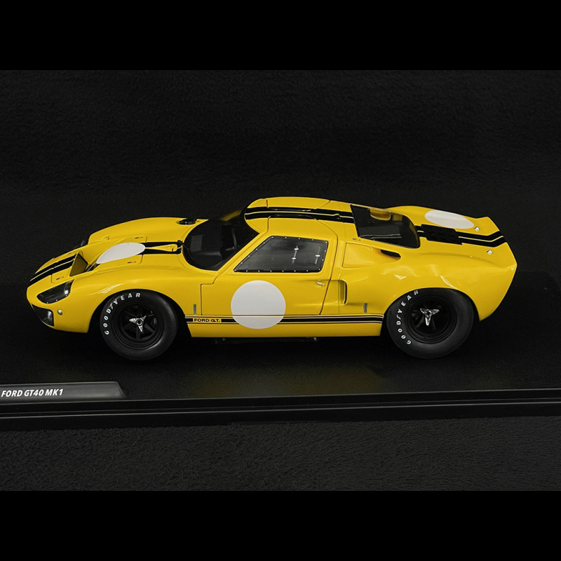 Ford GT40 MK1 1968 Yellow / Black 1/18 Solido S1803011