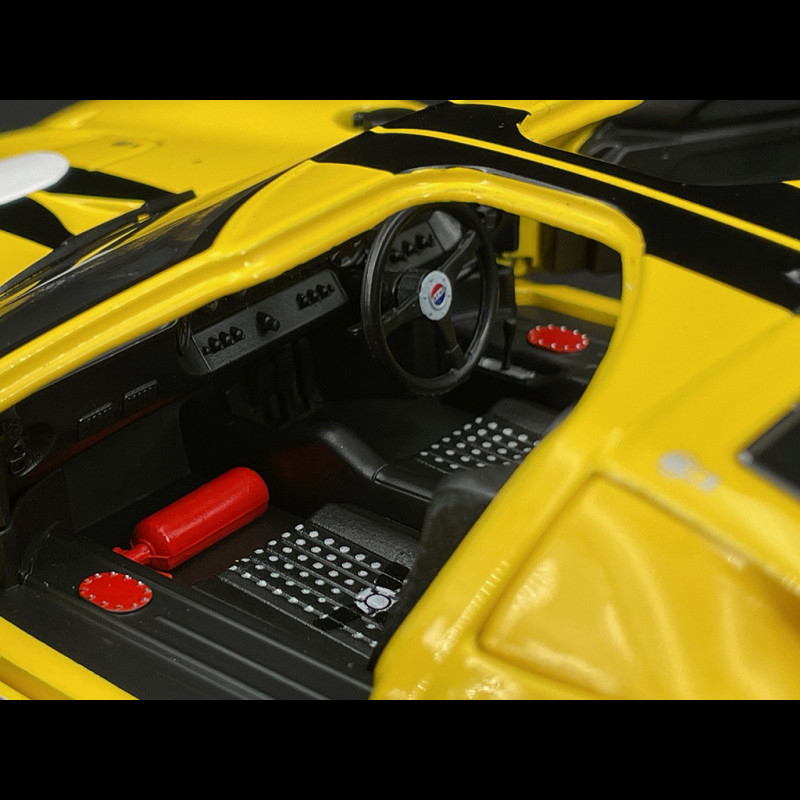 Ford GT40 MK1 1968 Yellow / Black 1/18 Solido S1803011