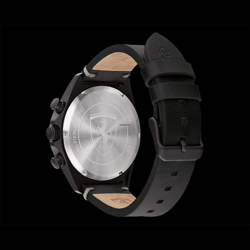 Montre Ferrari Pilota Evo Chronographe Bracelet Cuir Noir FE-083-0823