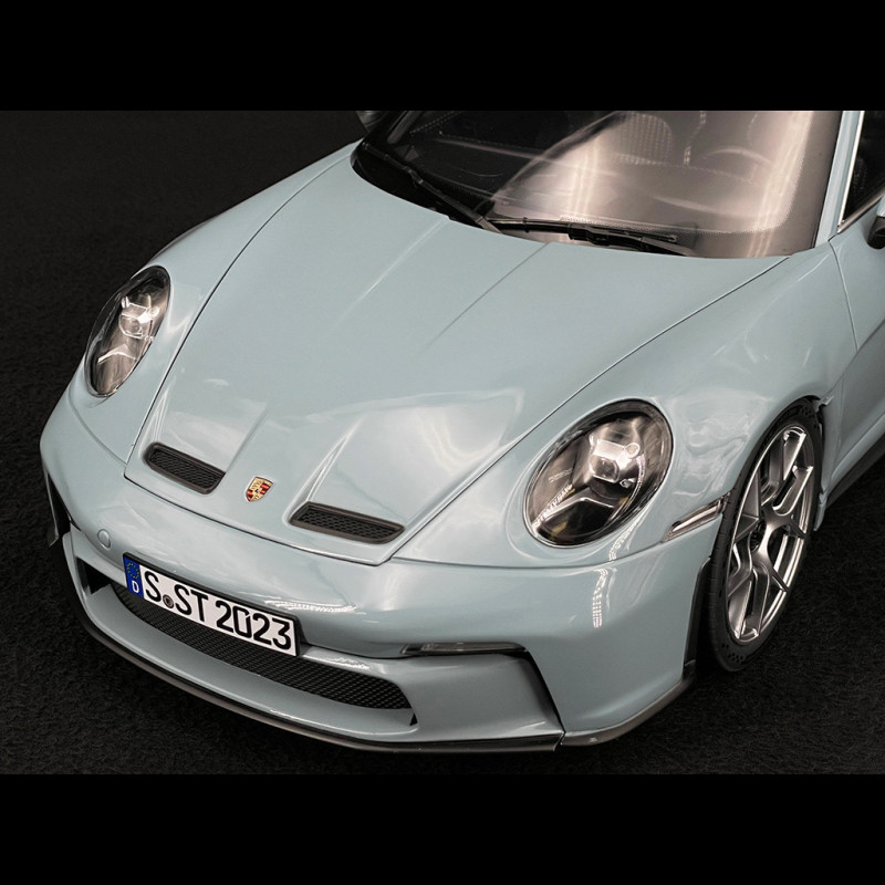 Porsche 911 S/T Type 992 2023 Meissen Blue 1/12 Norev 127550