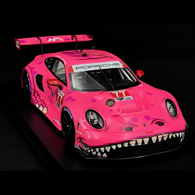 Porsche 911 GT3 R Type 992 n° 77 "Roxy" 4ème IMSA Road America 2024 1/ ...