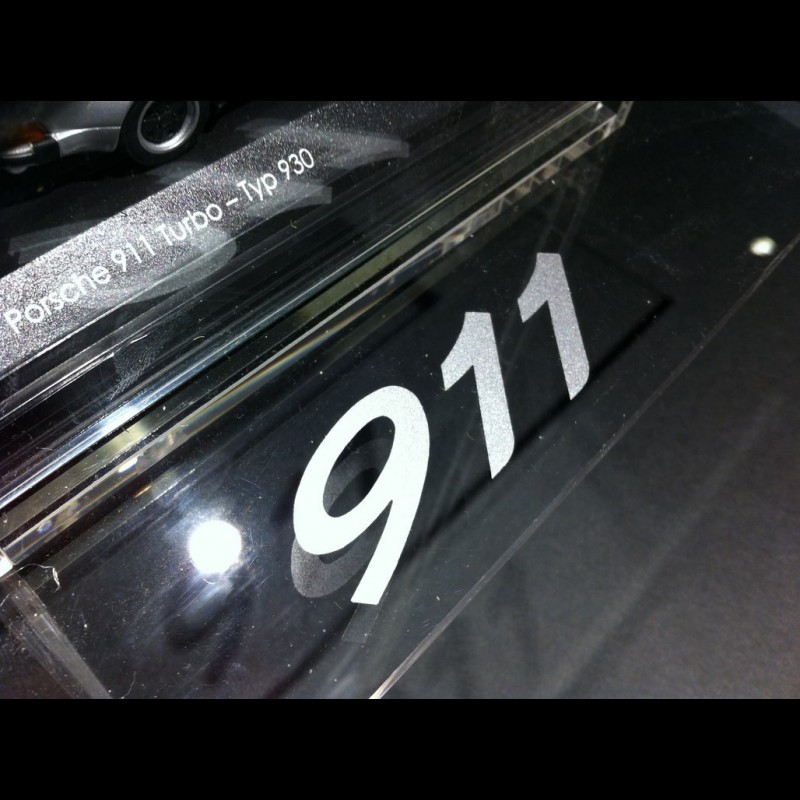 Minichamps Showcase stand for up to 10 Porsche in 1:43 idem WAP02077818 X