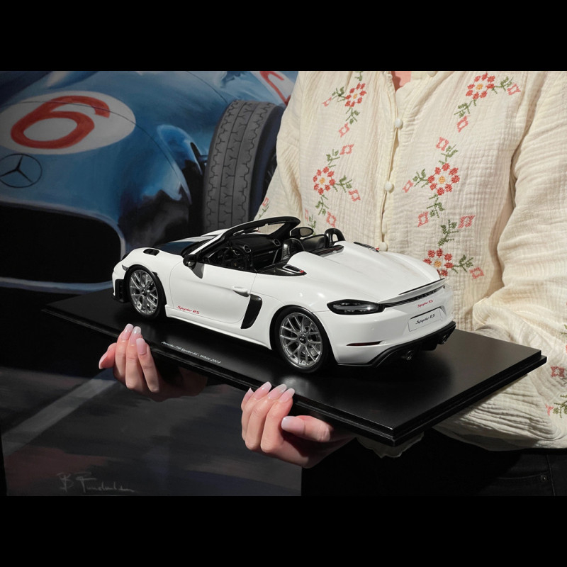 Porsche 718 Spyder RS Type 982 2023 Blanc 1/12 Schuco 12U00012