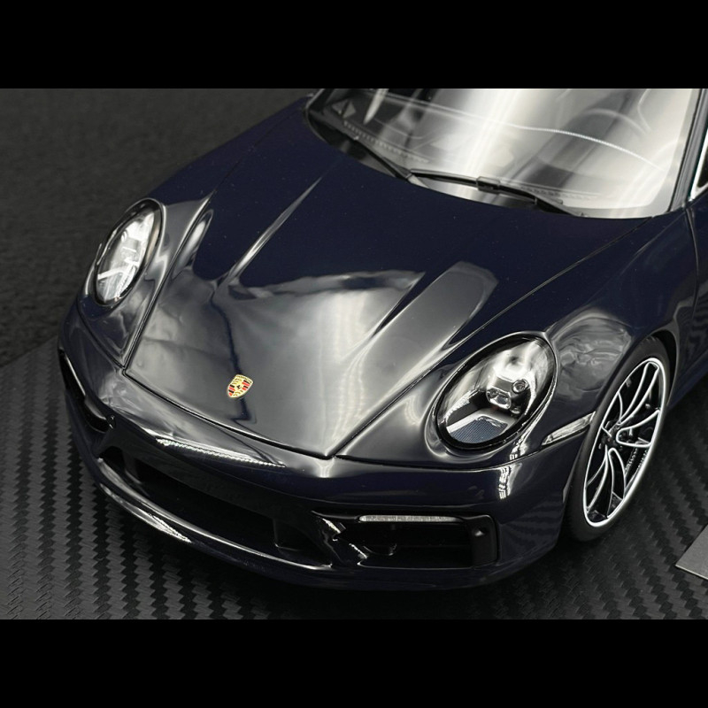 Porsche 911 Carrera 4 Type 992 Belgian Legend Edition 2020 Ickx RS ...