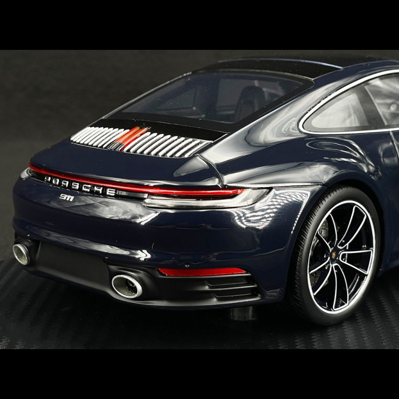 Porsche 911 Carrera 4 Type 992 Belgian Legend Edition 2020 Ickx RS ...