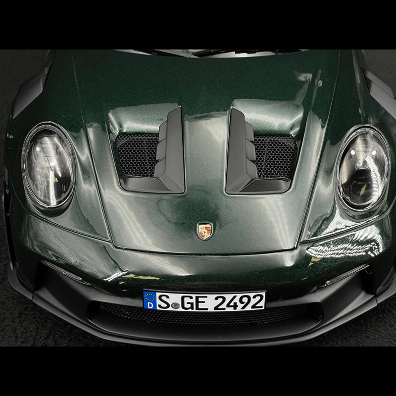Porsche 911 GT3 RS Type 992 2022 Jet Green Metallic 1/12 Norev 127532